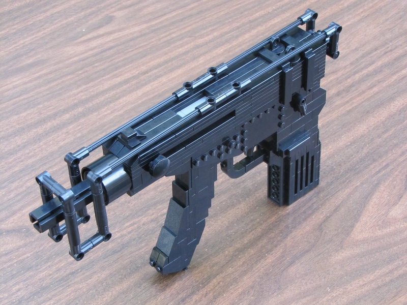 LEGO Gun of the Week - Vz. 61 Škorpion by Cole Edmonson - BrickWarriors