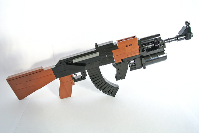 LEGO Gun of the Week - AK47 by nzglegoli - BrickWarriors