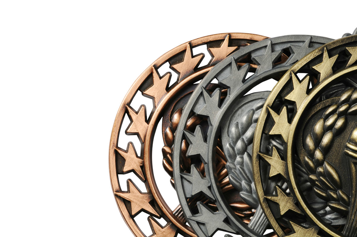 Decade Awards : America's Premier Trophy Store