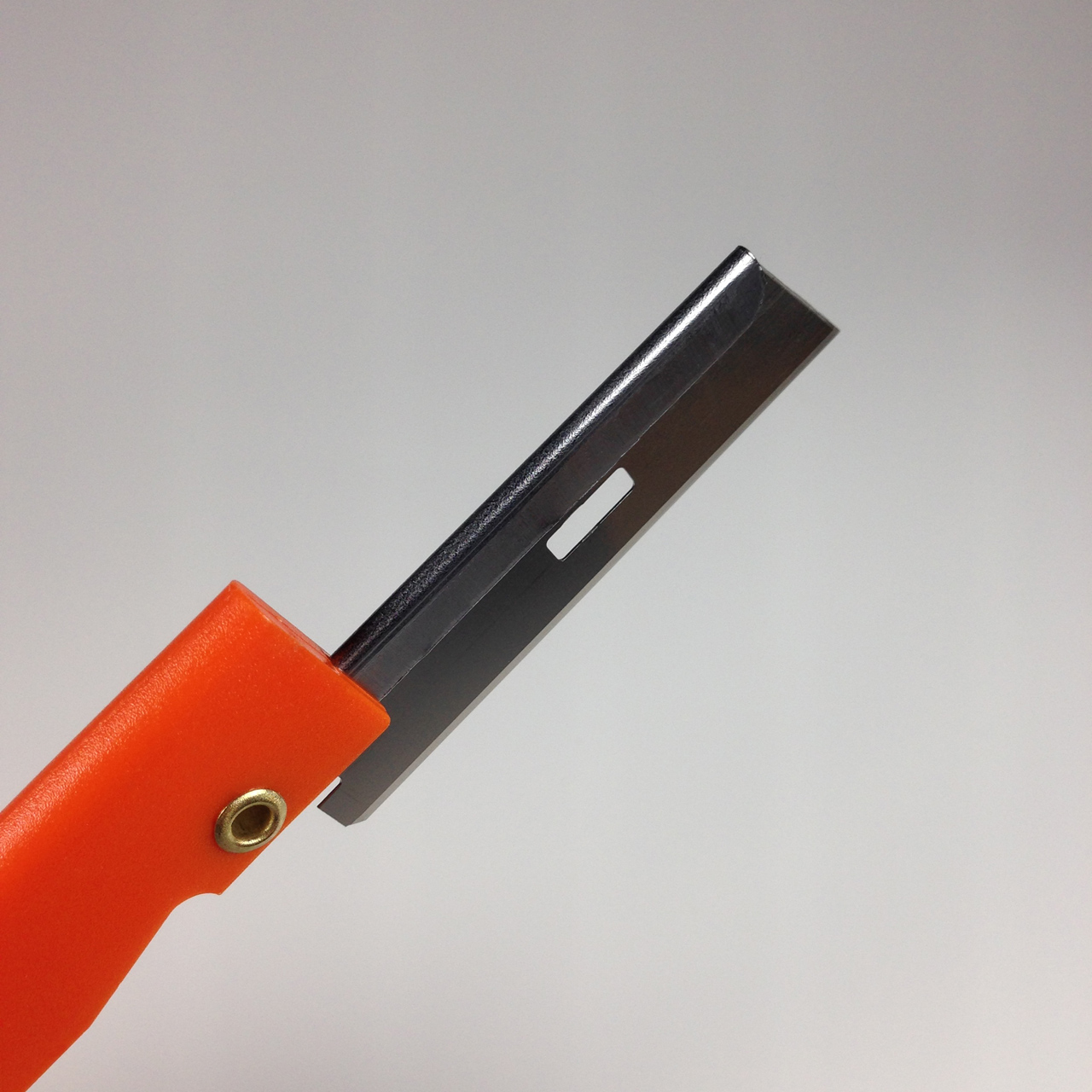 Derma-Safe Folding Razor Knife | Litesmith