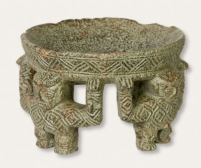 Metate, 900-1100 AD, Costa Rica - Shop Museum PreColumbian Mayan Aztec ...